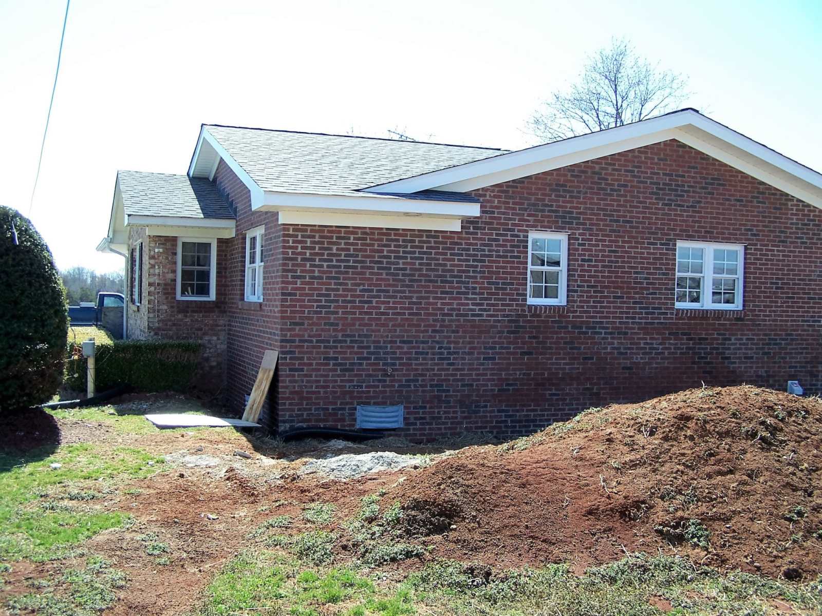 Brick Staining - Miller Homes Inc.